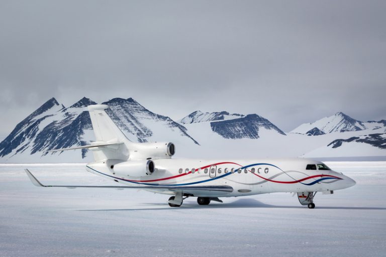 Flights to Antarctica | Passenger & Cargo Air Transport Services