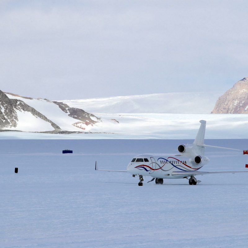 Flights to Antarctica | Passenger & Cargo Air Transport Services